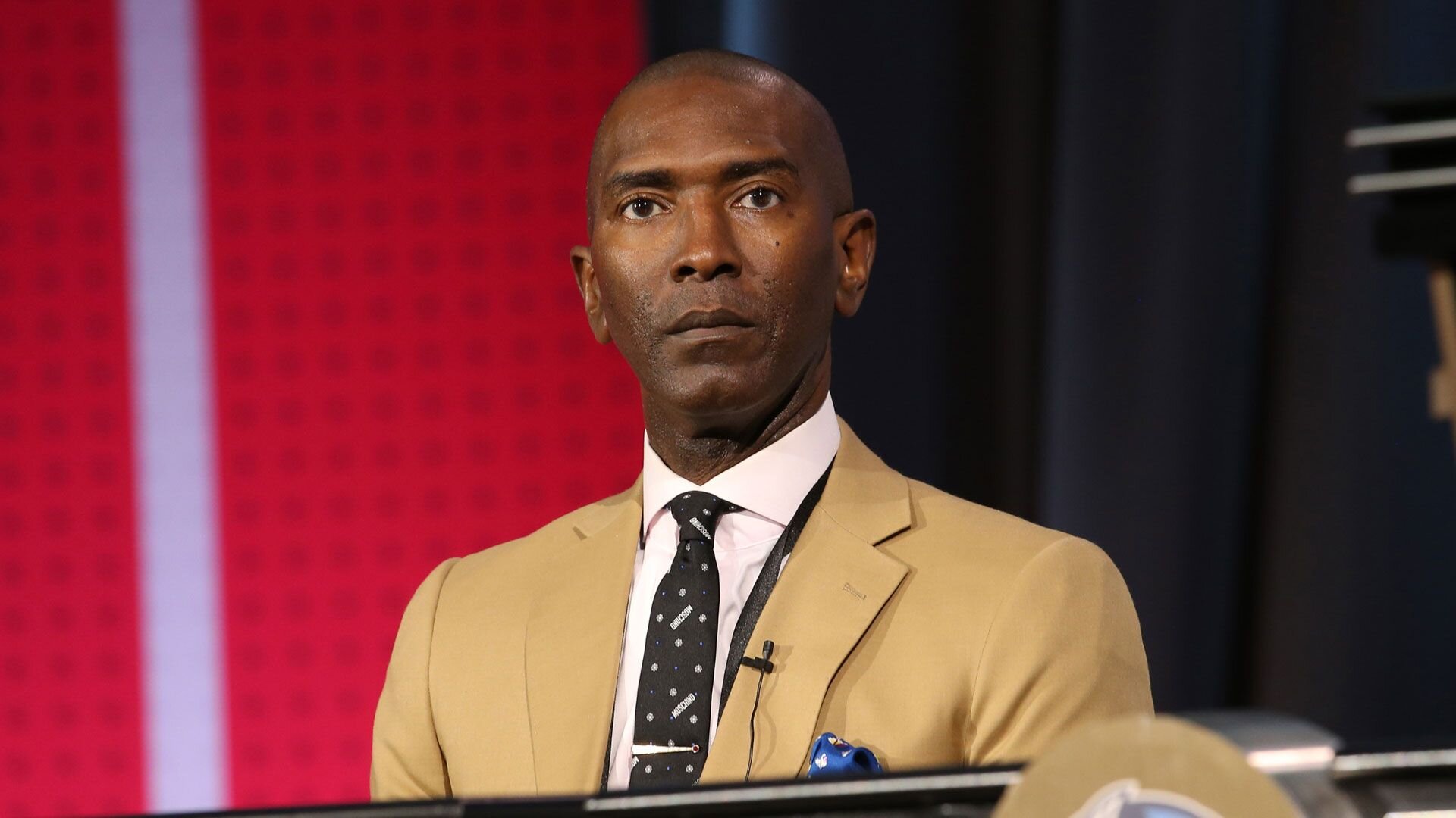 Talk yo’ talk with Elliot Perry | Grind City Media