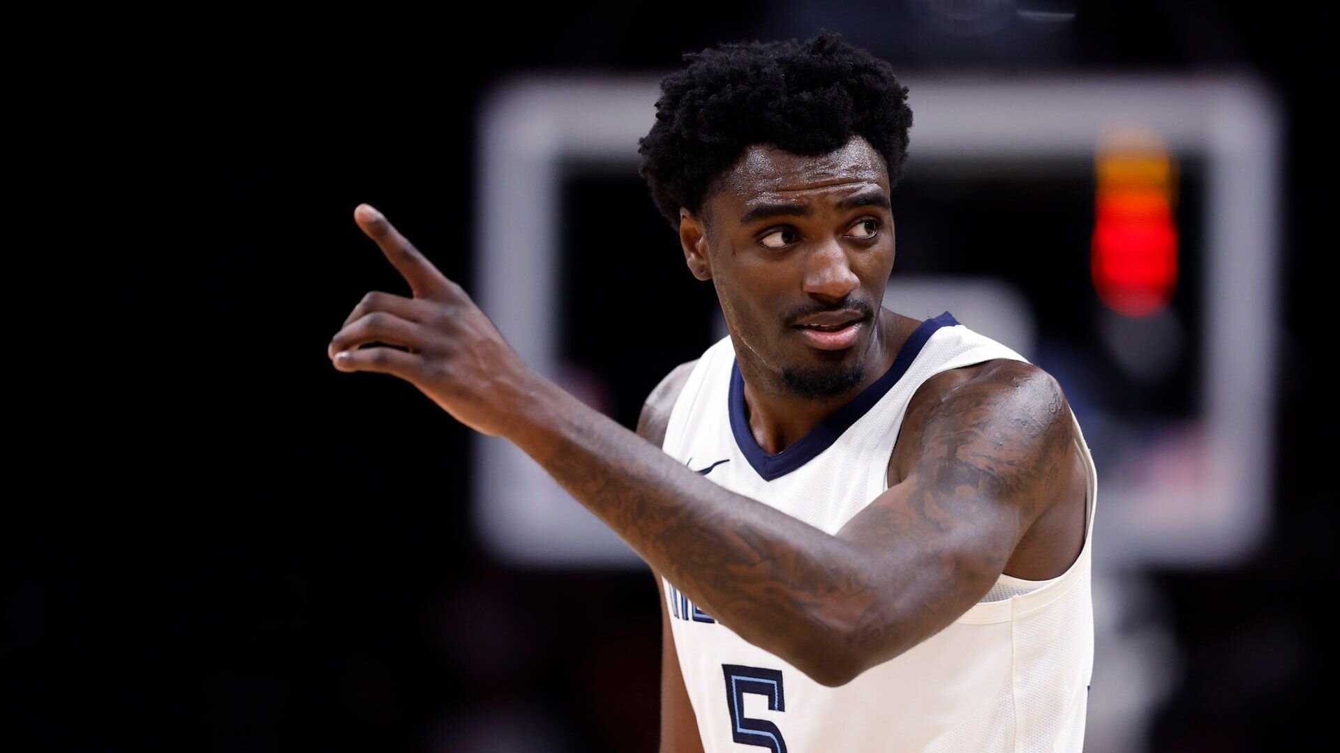 MikeCheck: Williams brings ‘workers hat’ mentality to rep Grizzlies ...